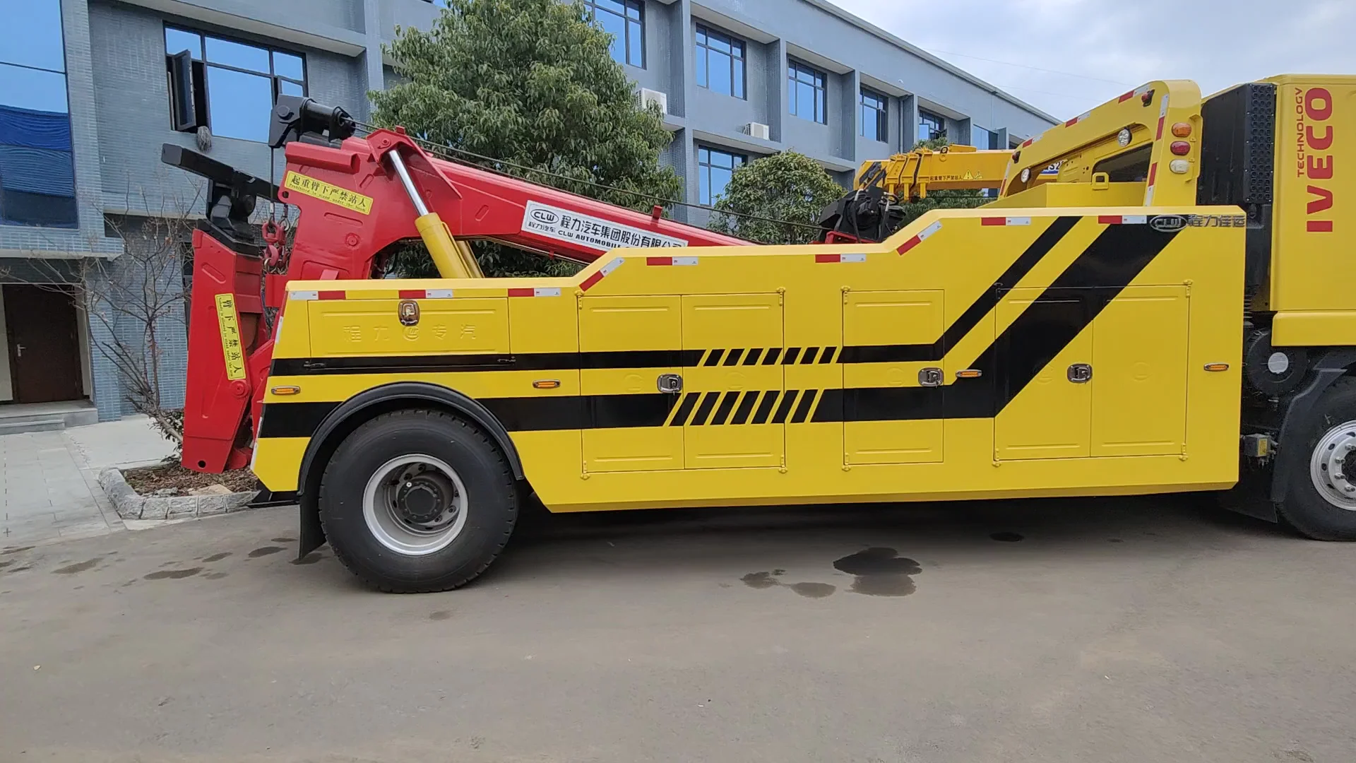China Big Factory Rollback Tow Truck Rollback Tow Truck Bed Used ...