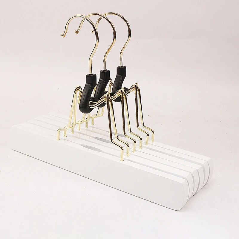Custom Logo Wig Hair Extension Hangers - Stylish & Durable