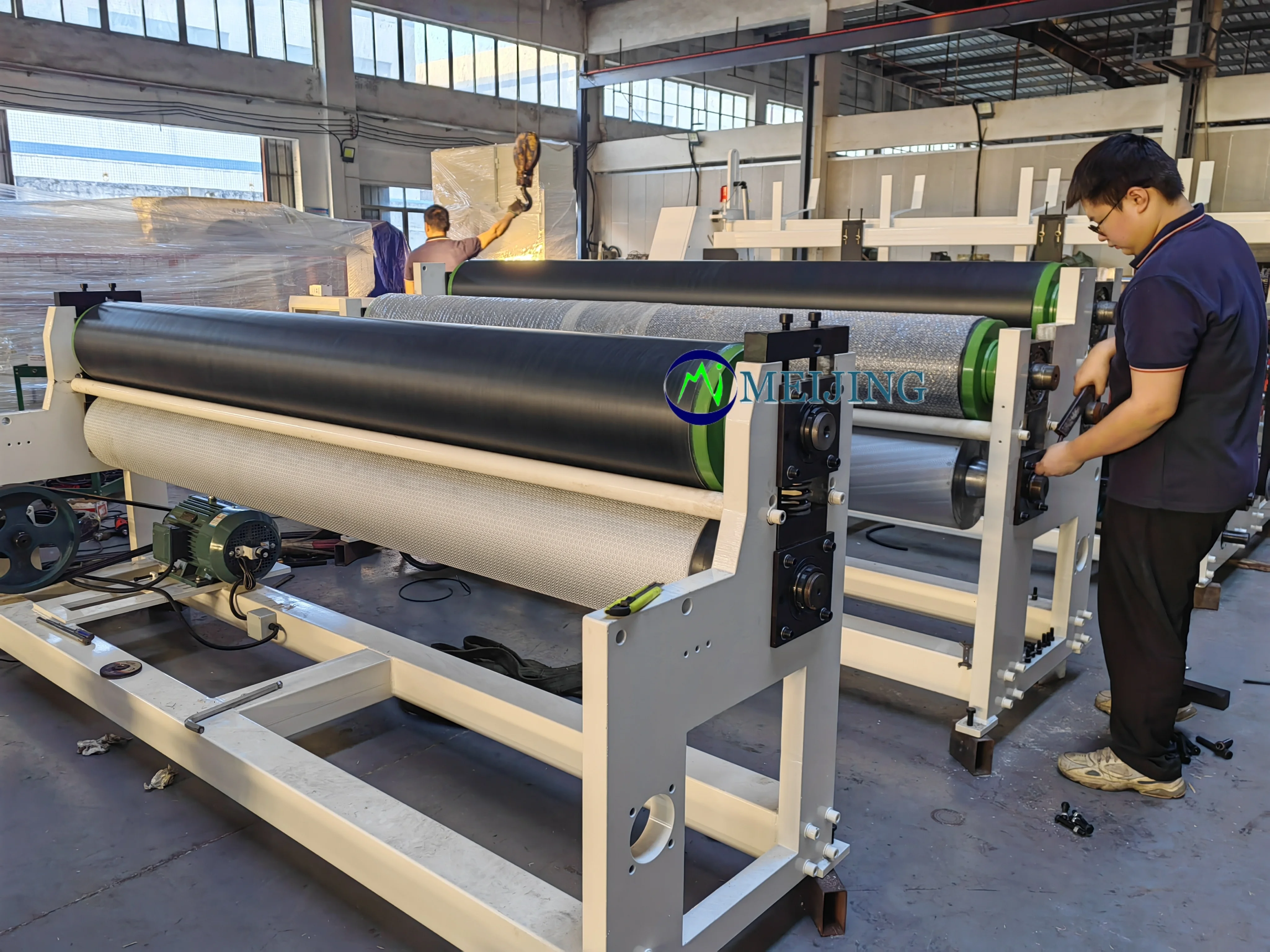 Small Scale Economical Toilet Tissue Paper Rewinder Converting Machine ...