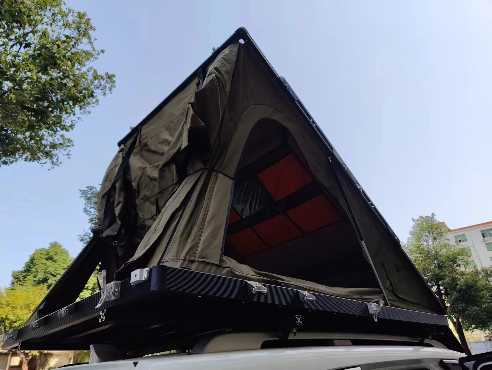 Acrylic Roof Top Tent Transparent Hard Top Rooftop Tent Triangle Car ...