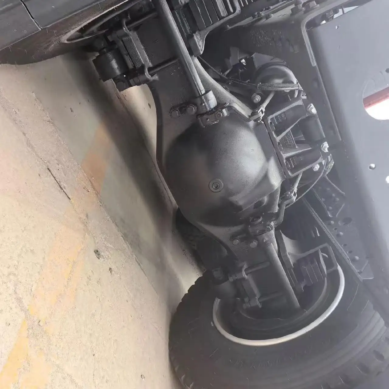 Shacman X3000 6x4 4x2 6x6 Tractor Head with High-Roof Low-Roof Cabin ...