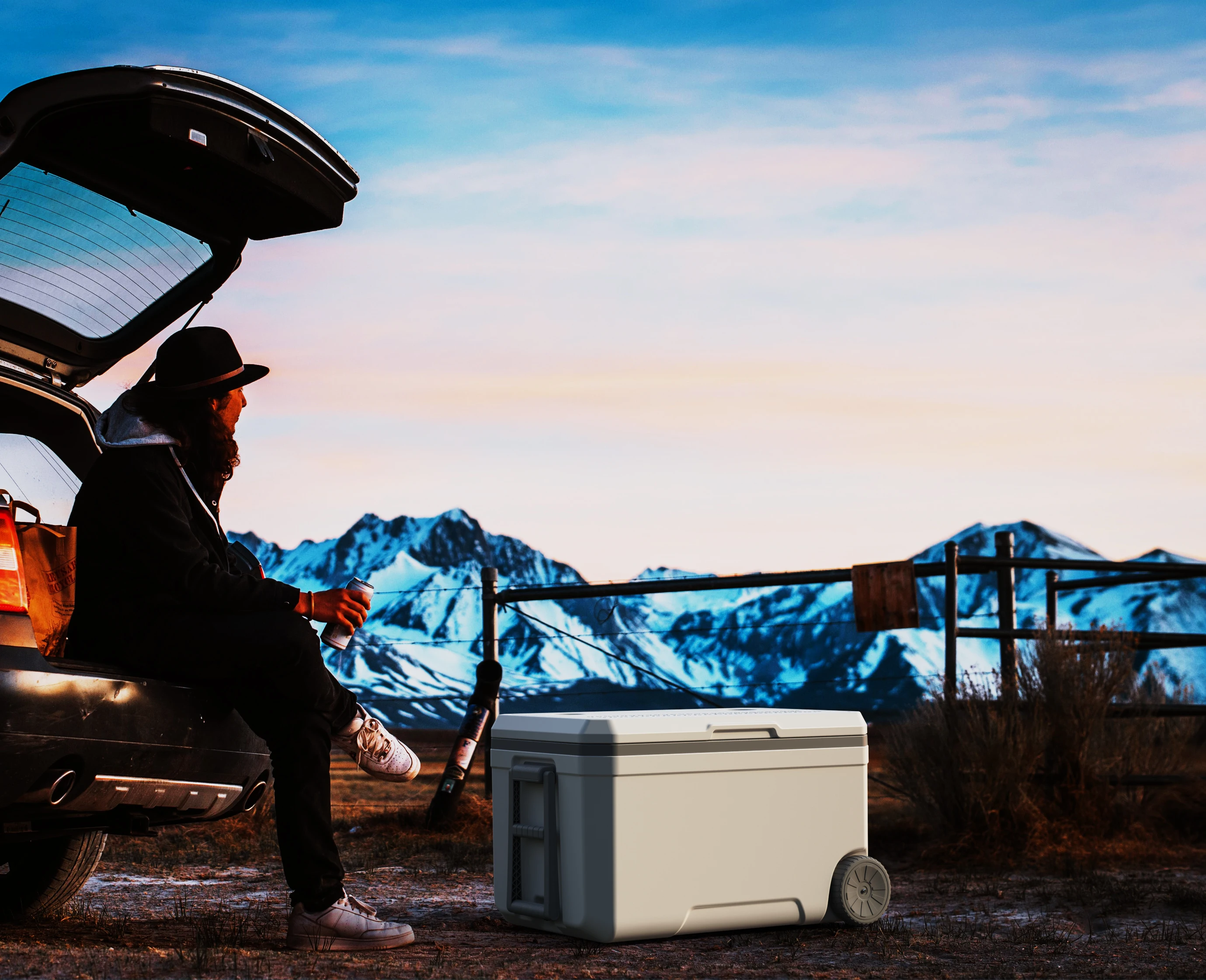 Npot 70l Cooler Box With Locking Portable Cooler With Heavy Duty Wheels ...