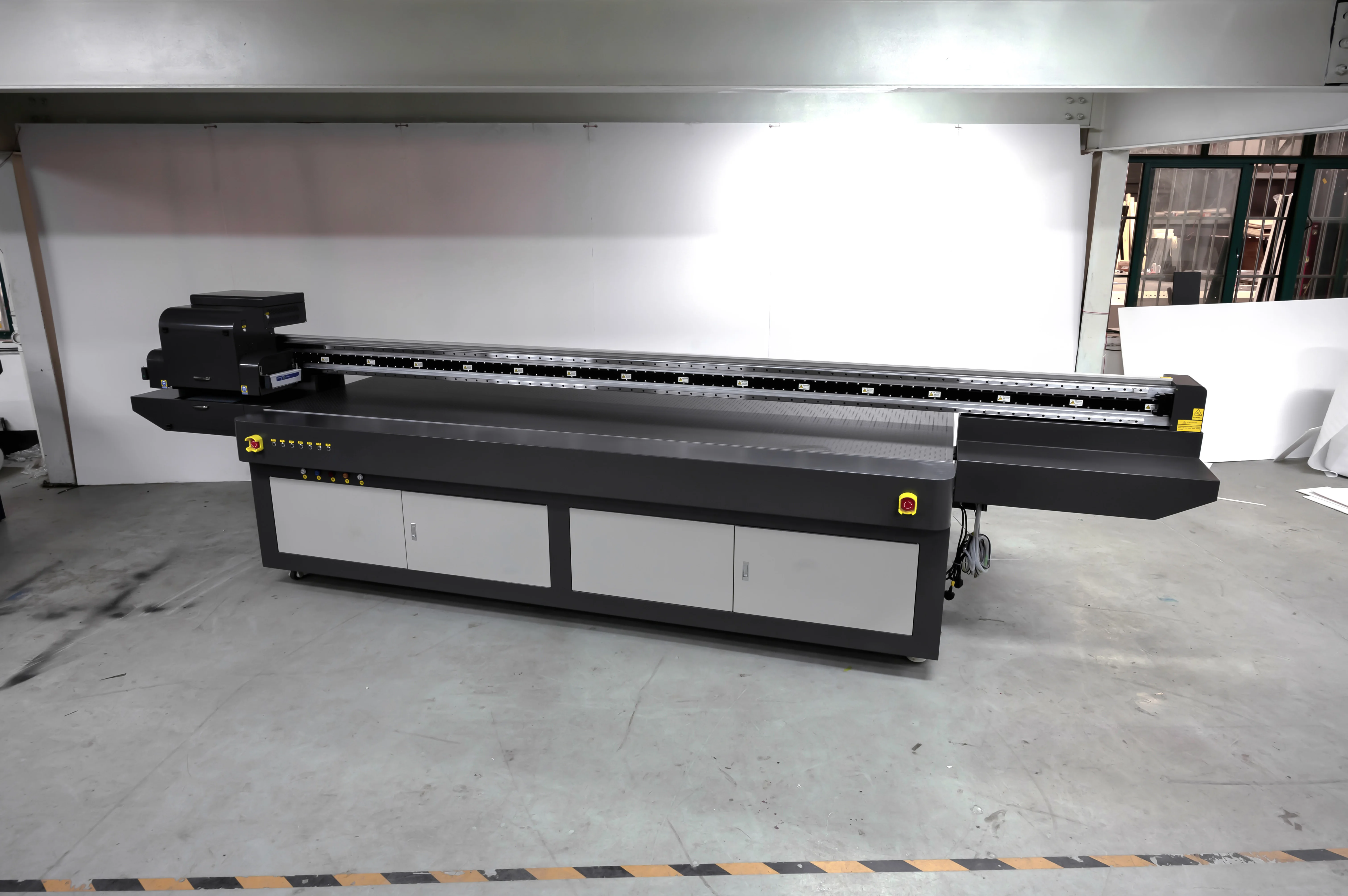 Digital Plexiglass Ricoh Gen6 UV Acrylic Glass Flatbed Printer on Wood ...