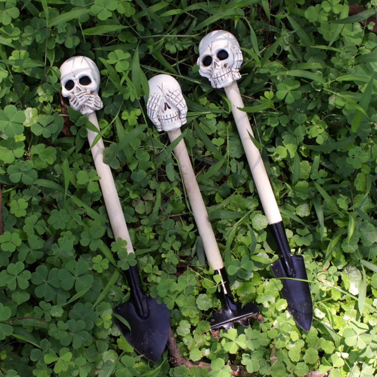 Resin Cool Funny Skeleton Shovel with Handles Kids Small Garden Shovels ...