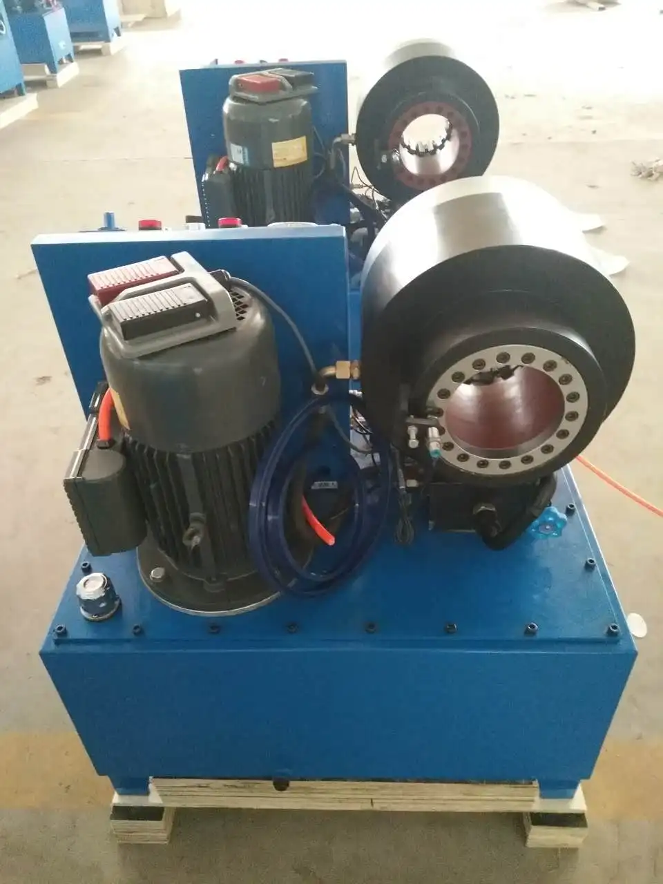 Steel Hydraulic Tube Pipe End Forming Machine Reduce Steel Pipe ...