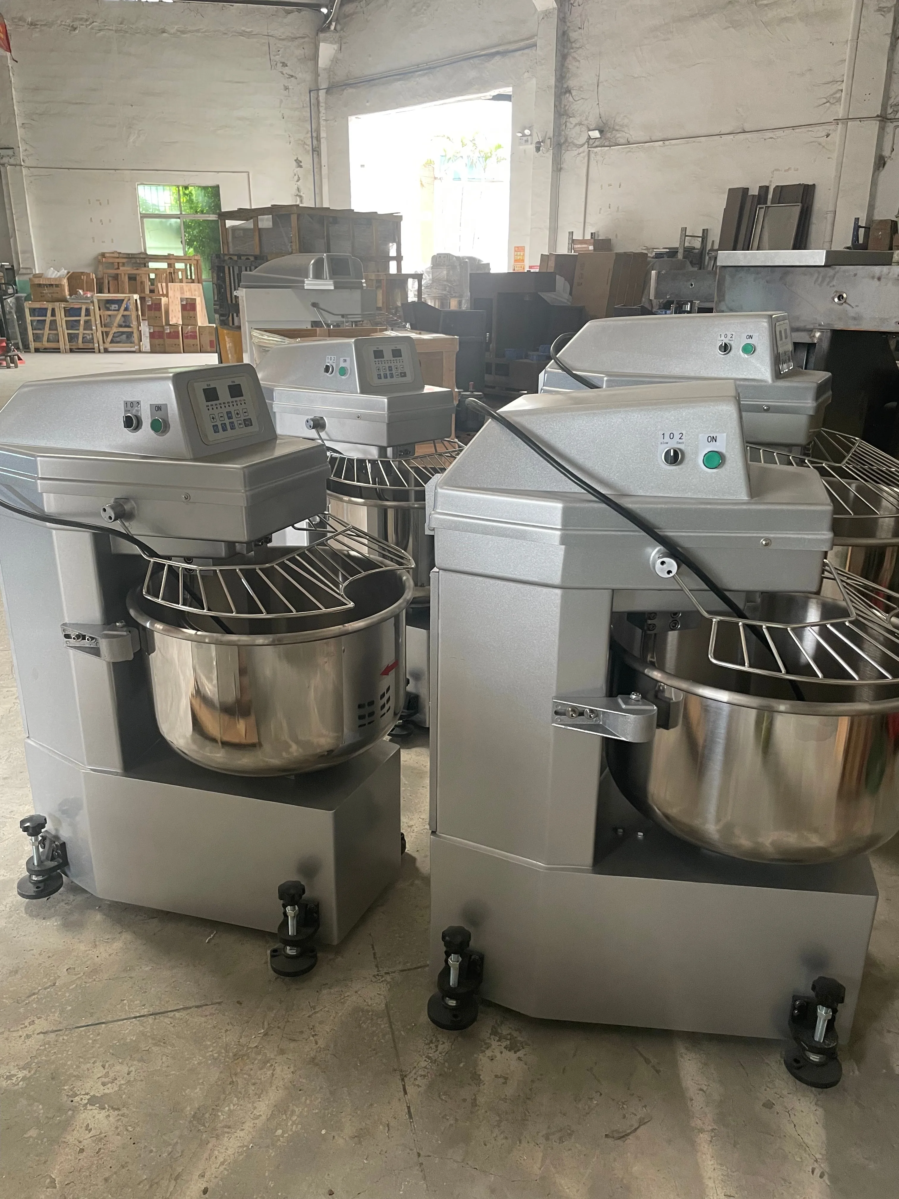 50kg New Spiral Dough Flour Mixer for Pizza Bread Kneader for Wheat ...