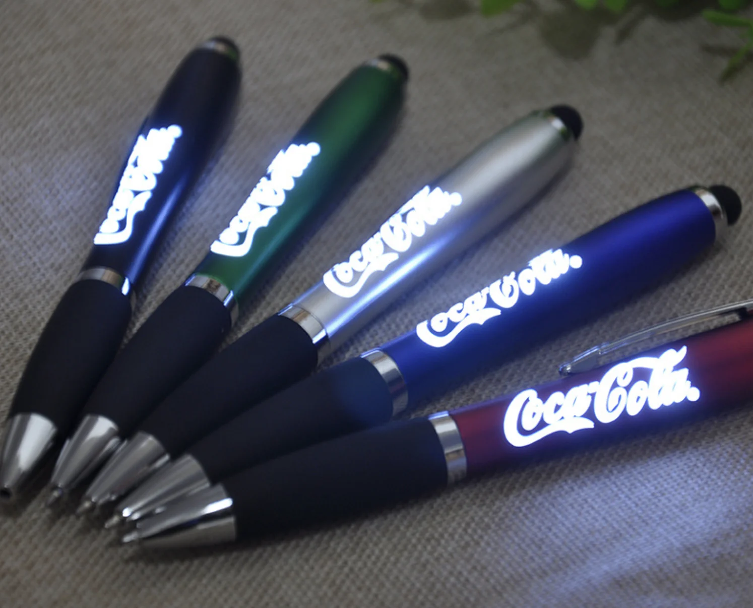 Custom Light-Up Logo Ballpoint Pen Plastic and Metal Promotional Ball ...