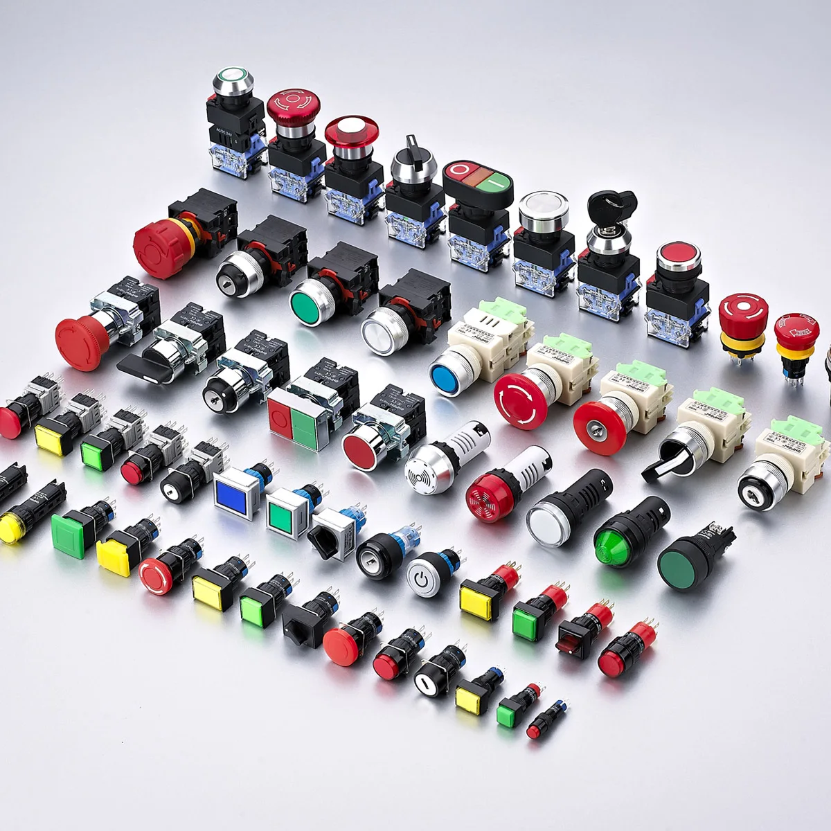 High Quality Industrial Push Button Switches - Momentary & Latching