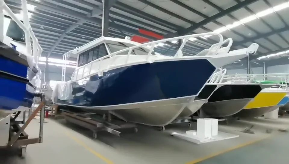 Luxury 9m Power Motor Fishing Lifestyle Yacht Boat With Outboard Engine ...