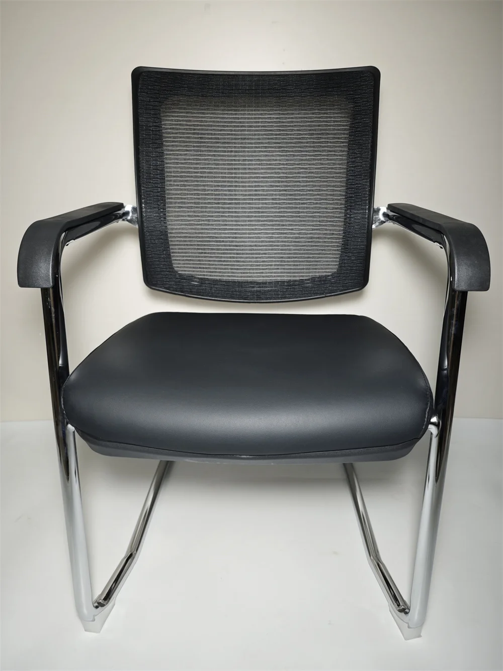 Modern Contemporary Upholstered Conference Executive Room Visitor Chair ...