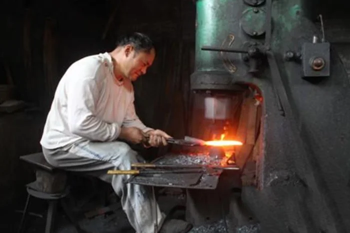 C41 Pneumatic Air Hammer - Metal Blacksmith Forging Machine for ...