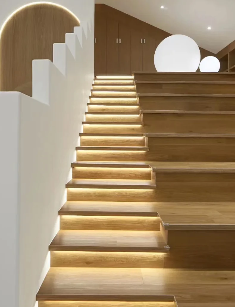 16 Steps Motion Sensor Stair Light - Adjustable LED Wall Lamp with ...