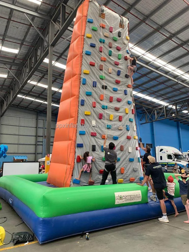 Inflatable Wipeout Obstacle Sport Inflatable Big Baller Challenge ...