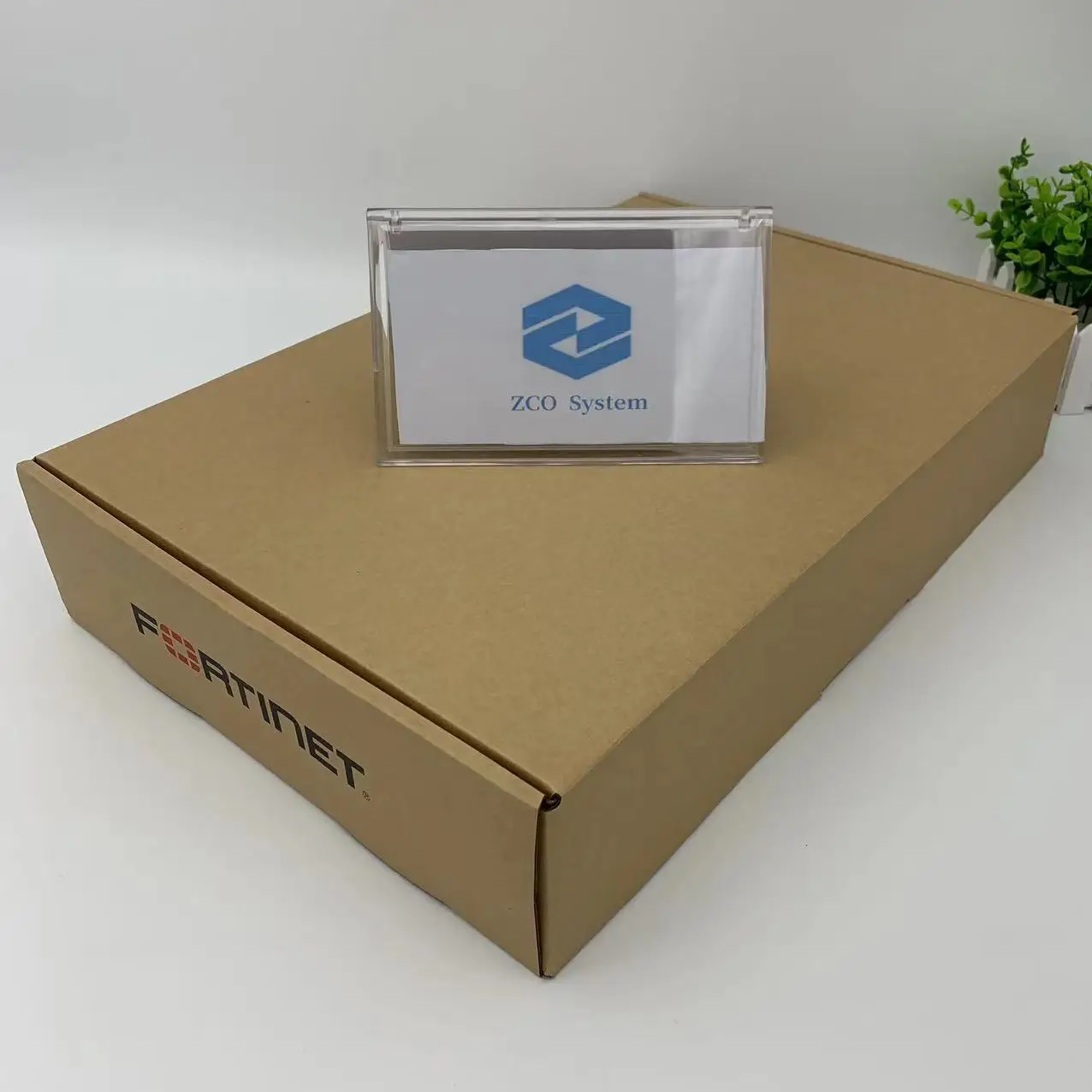 Fortinet FS-108F-FPOE Switch - 8xge, 2xsfp, 130W POE