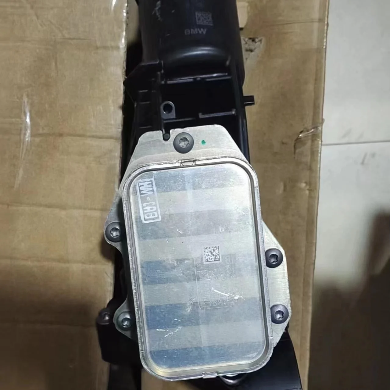 11428580414 oil filter for G20 G21 G28 G30 G31 G22 G23 G42 G01 G02 G05 ...