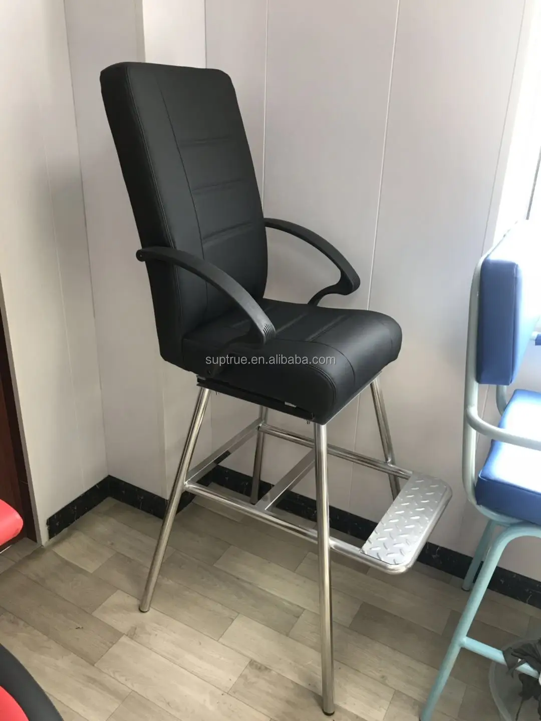 Marine/boat Leather Adjusted And Orbital Pilot / Captain Helmsman Chair ...