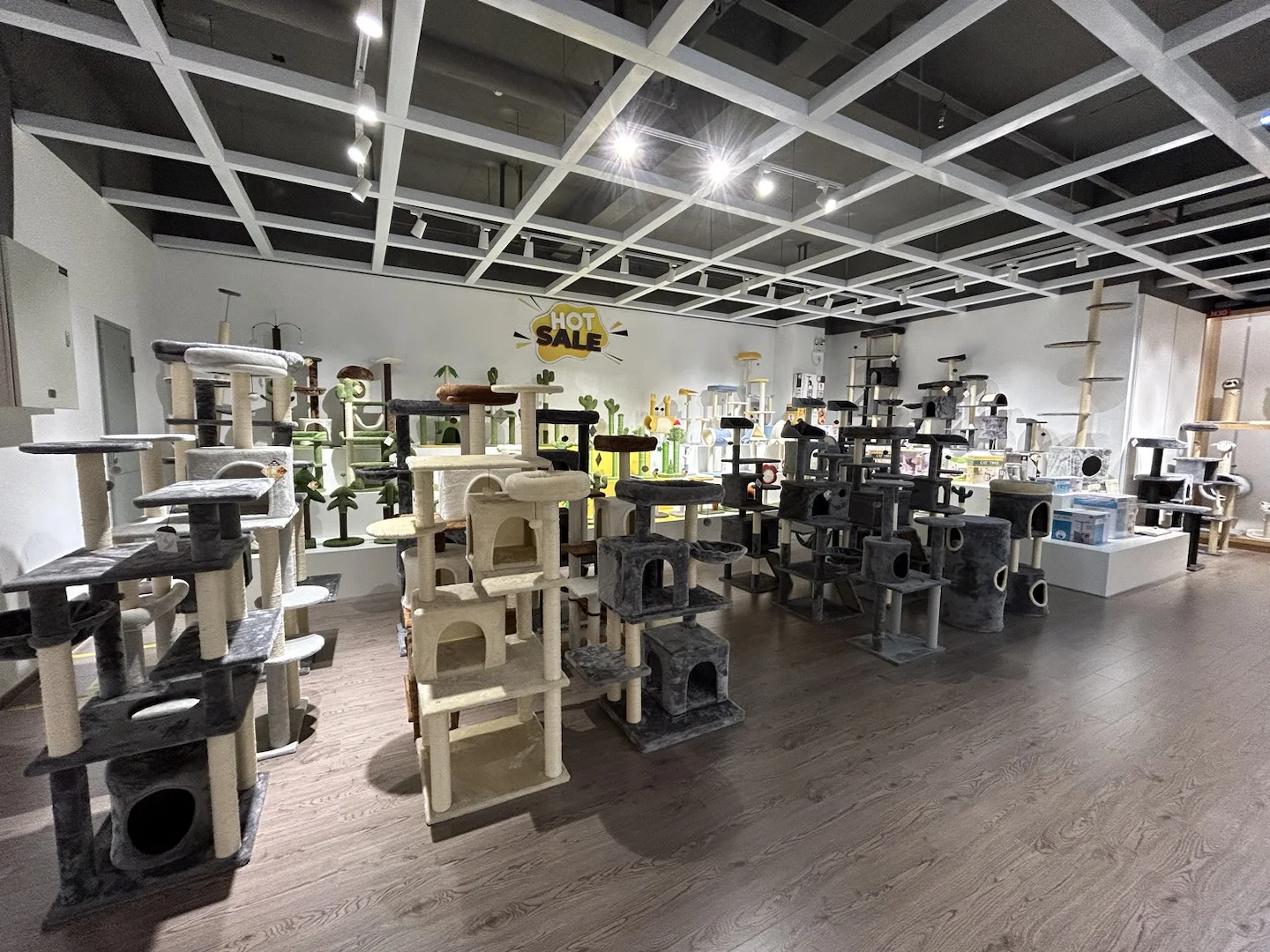 Real Branch Luxury Cat Condo Natural Wood Cat Tower Cat Scratching Tree ...