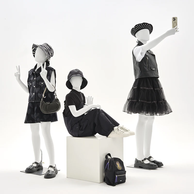 Abstract Child Kid Baby Store Mannequin Children Sports Mannequin Child ...