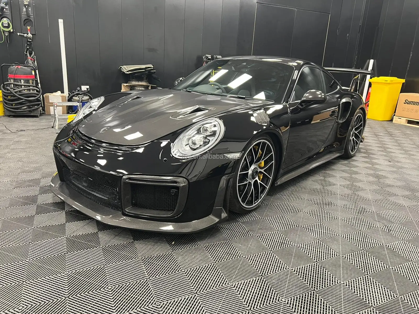 GT2RS Body Kit for 991 Turbo - Perfect Carbon Hood Fitment