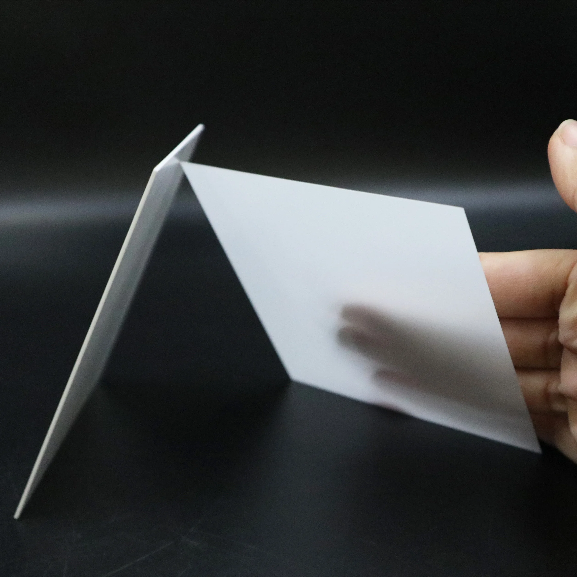 Zirconia Electrolyte Membrane for SOEC/SOFC Efficiency