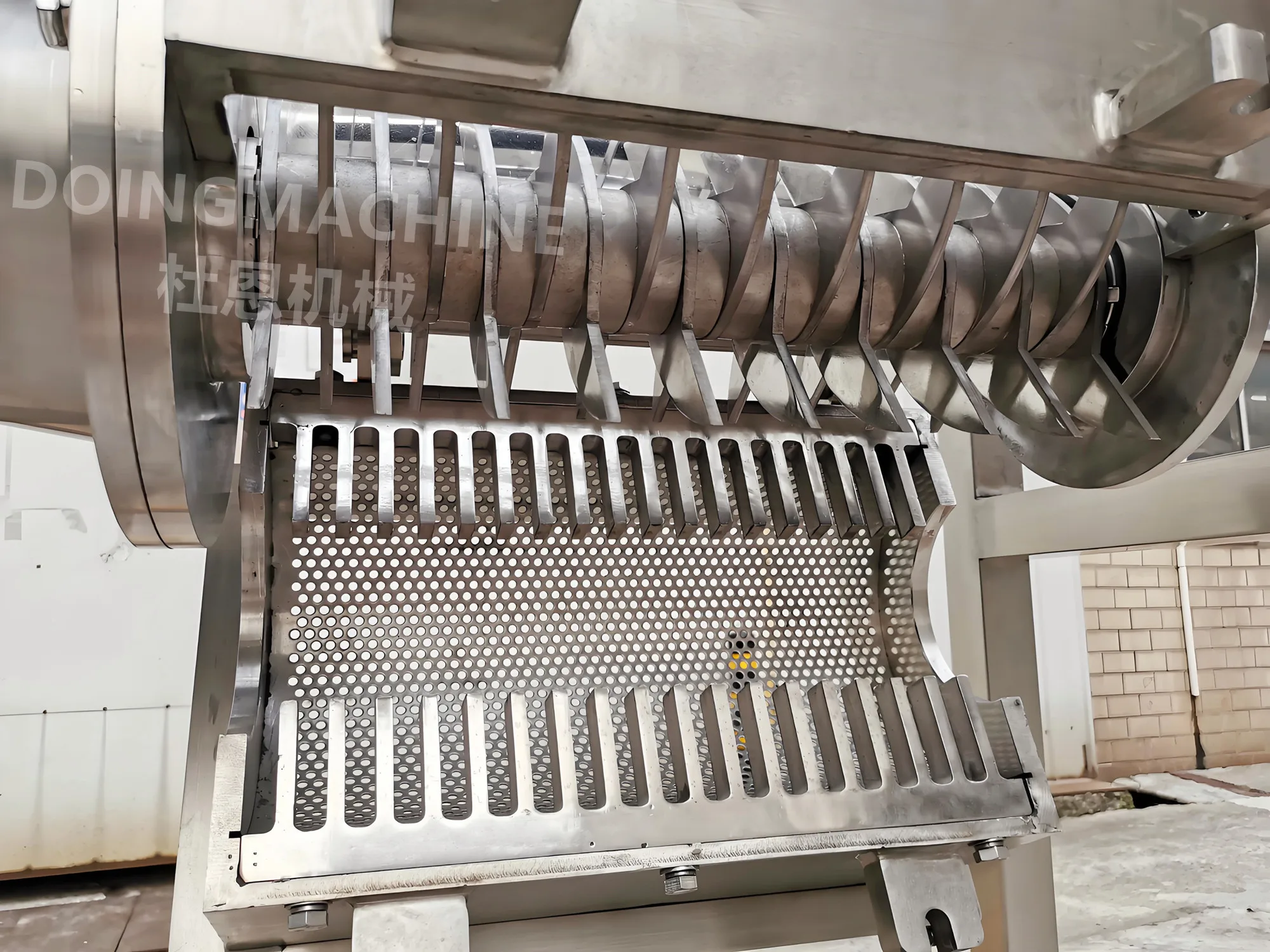 Alibaba.com: Big Bulk Bag Lump Breaker Machine - Efficient material ...