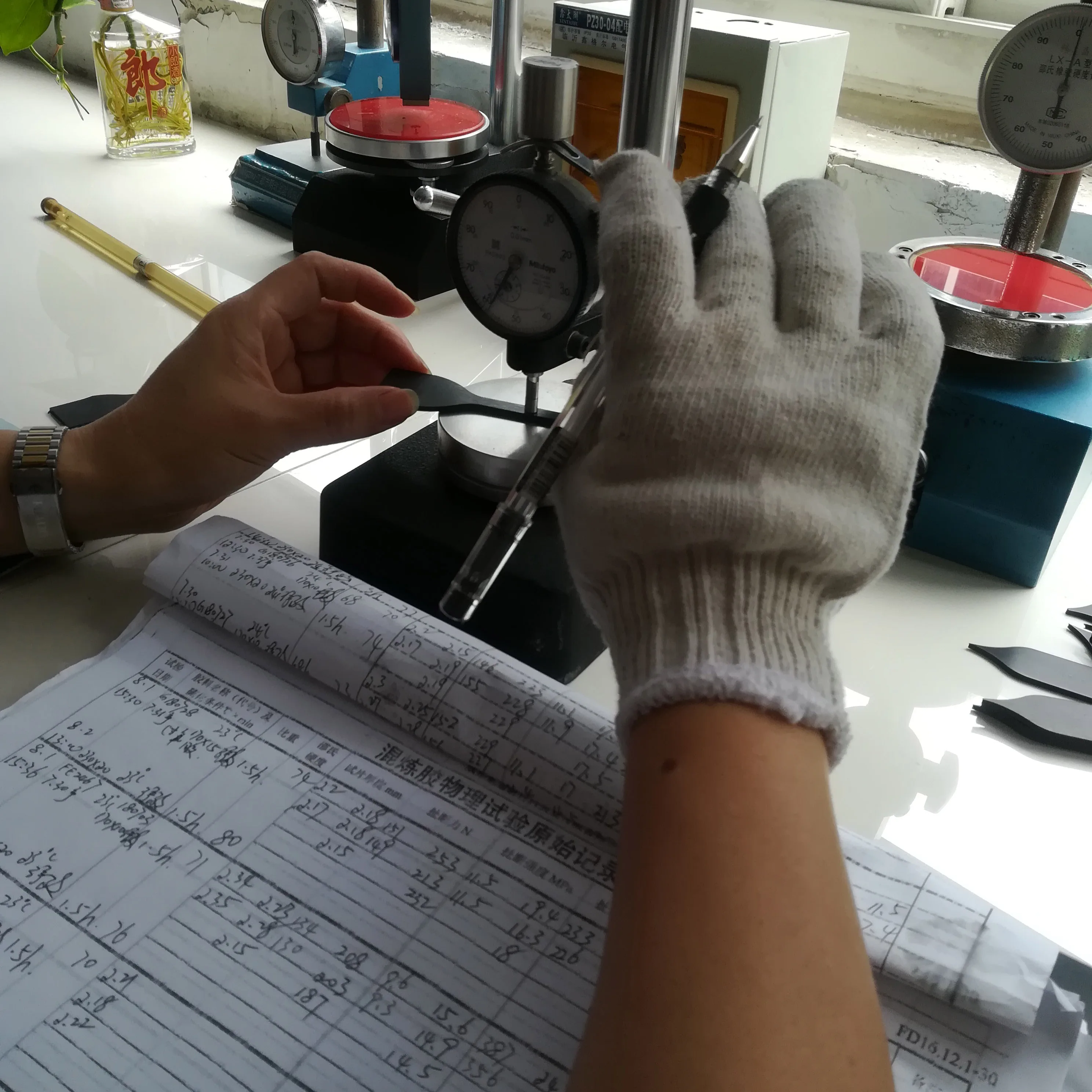 Colorful Ready For Use Uncured 40 Shore 60 Shore Rubber Fluorosilicone ...