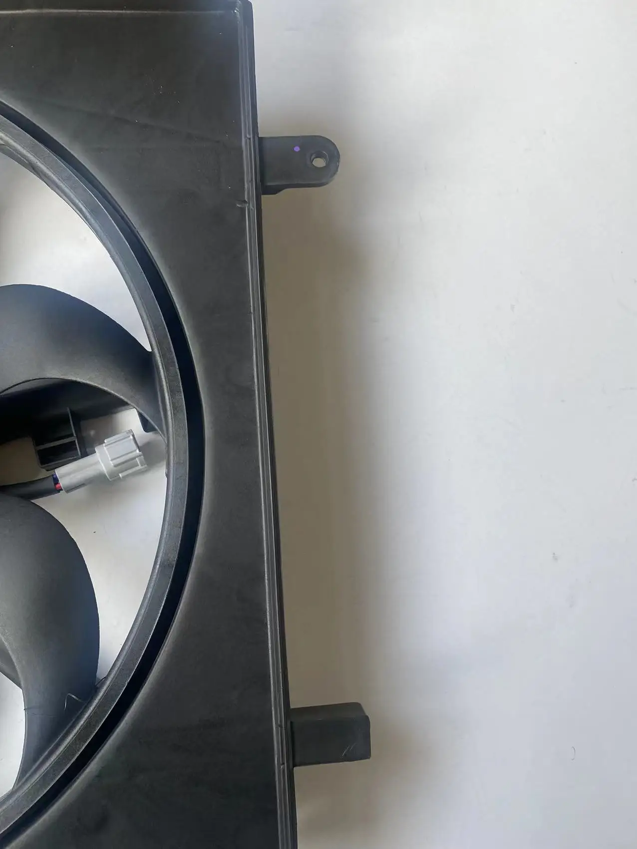 Oem 21481-1hs2a-b211 High Quality Electric Radiator Fan Car 12v Dc ...