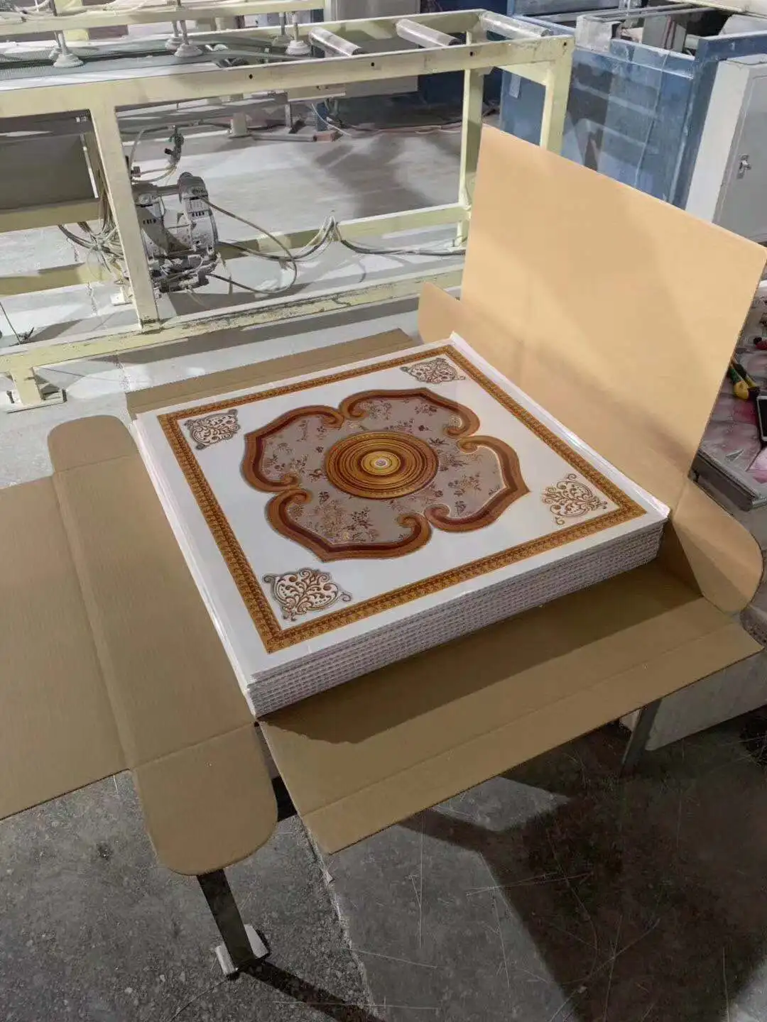 4x8 PVC Ceiling Panels for Indoor Decoration - Waterproof, Fireproof ...