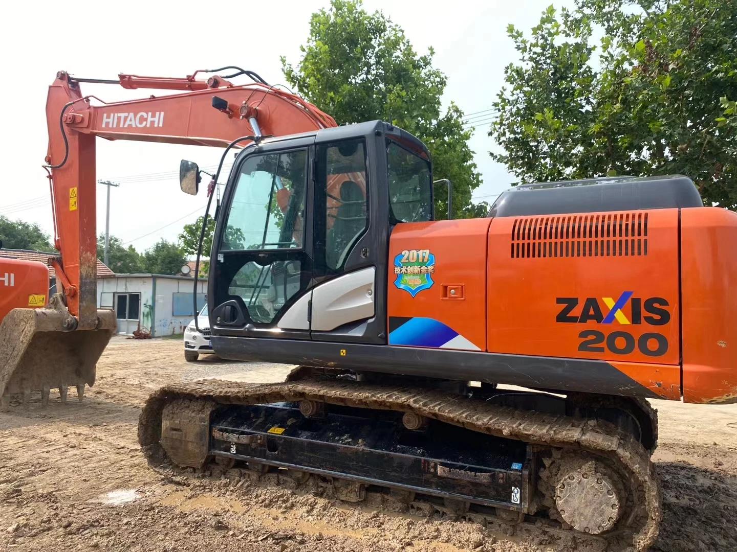 Hitachi Crawler Excavator ZX200 Used Excavator Original Japanese ...