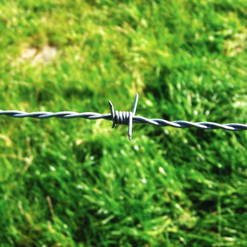 Wholesale Alambre De Pua Galvanized Fence Roll Farm Electric Barbed ...