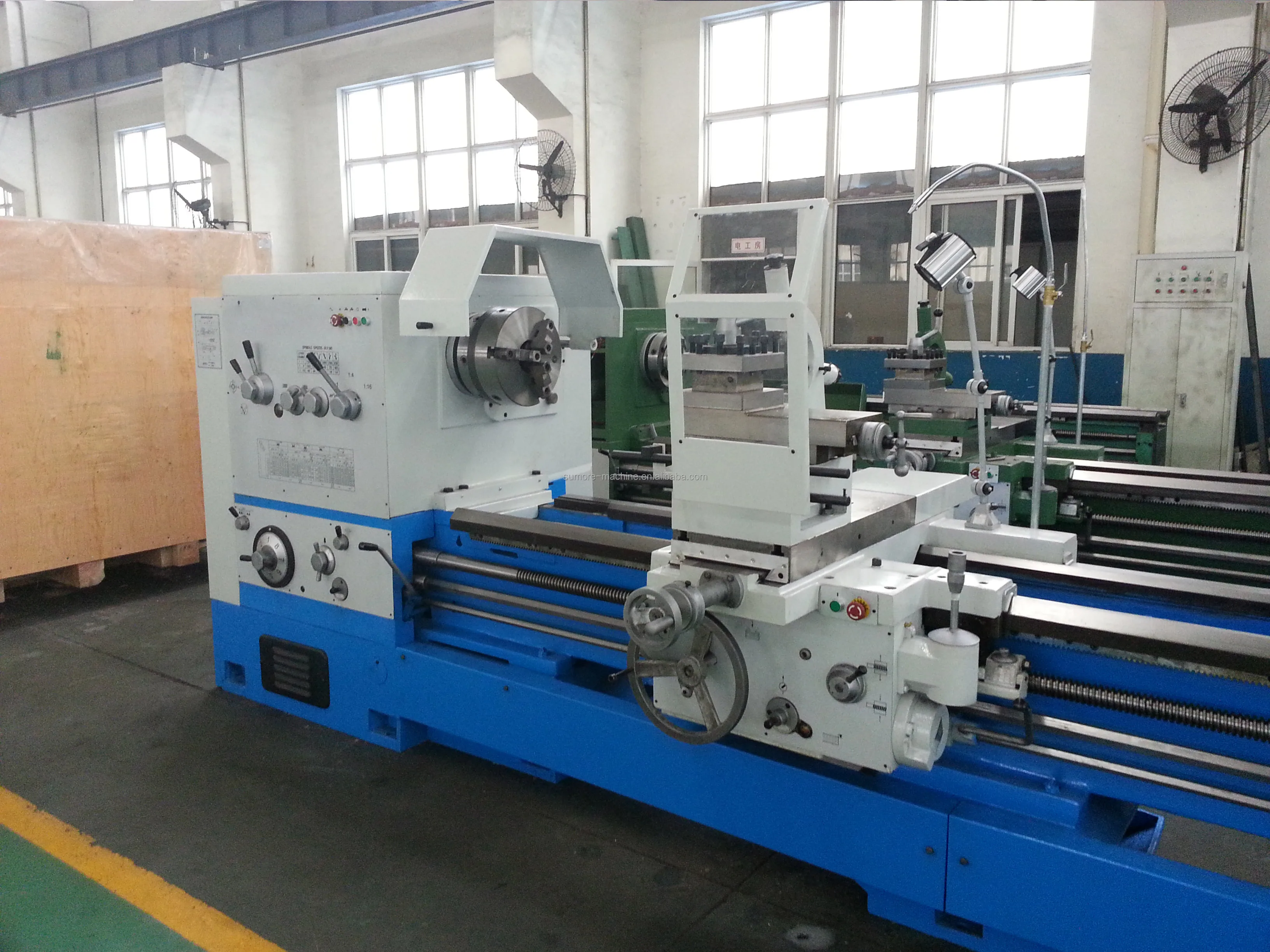 Torno Metal Lathe SP2145-I - Precision and Versatility