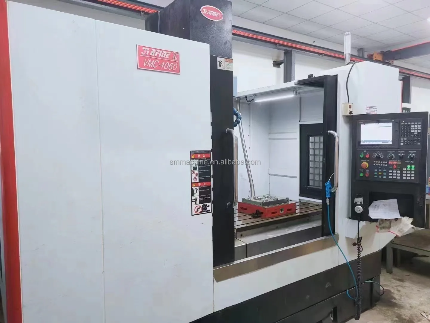 Used CNC Vertical Machining Center VMC 1060 Machine Center with Mitsubishi Control System 2024 ...