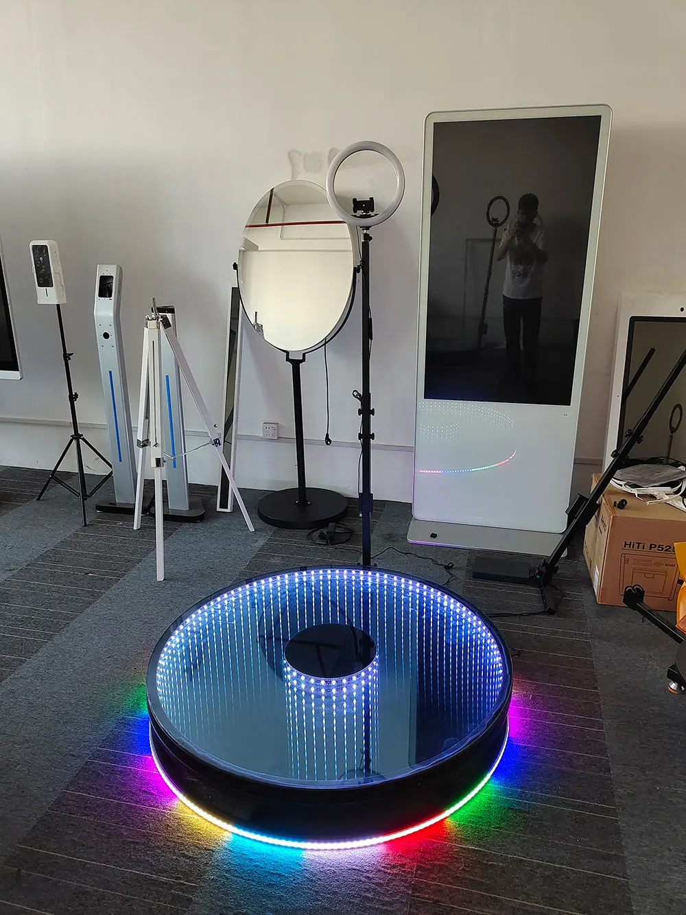 Oux Latest Fashion Upgrade Full Set Accessories 10ft Rotating Camera ...