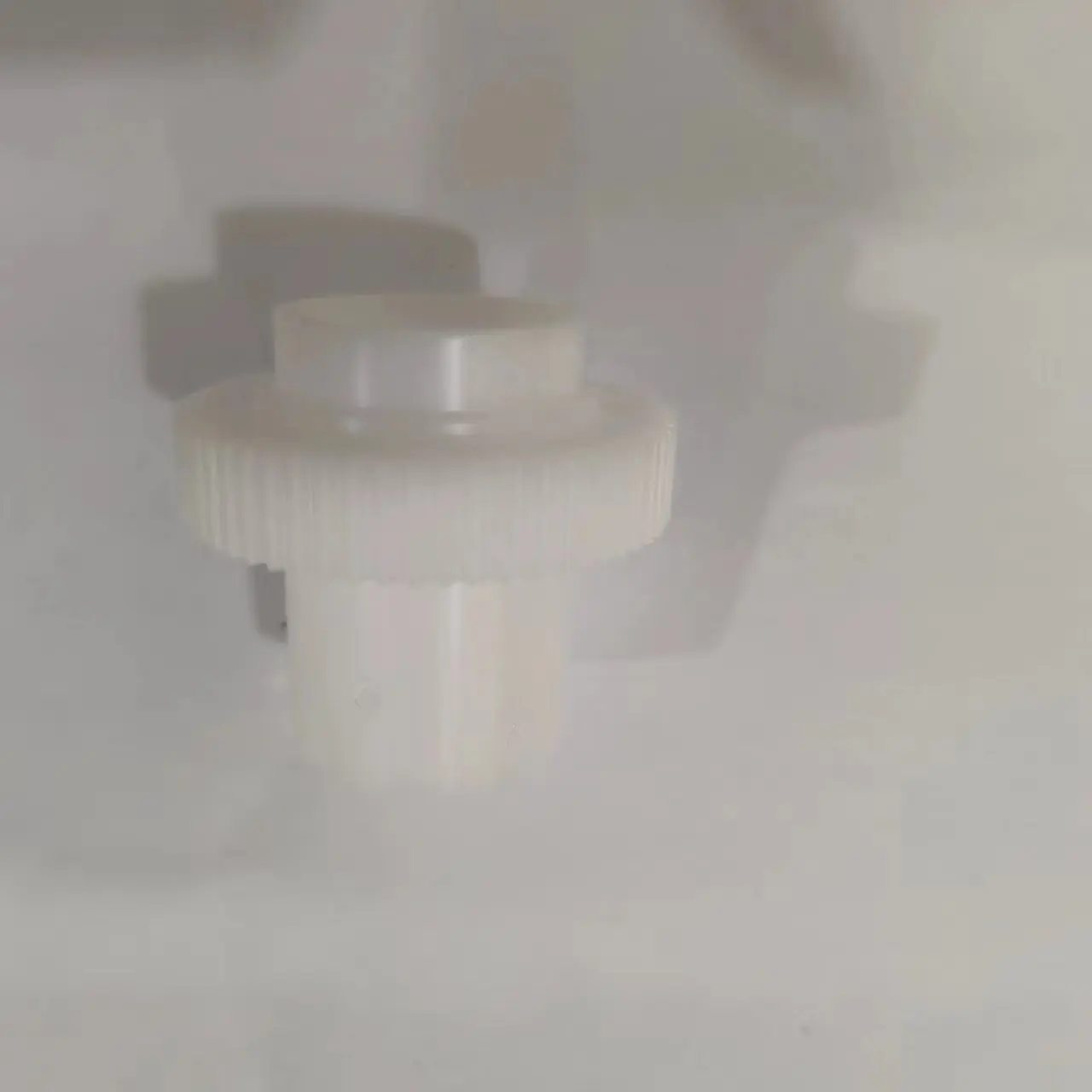 Factory Customized White Gear Plastic Ring - Buy Plastic Wreath Rings ...