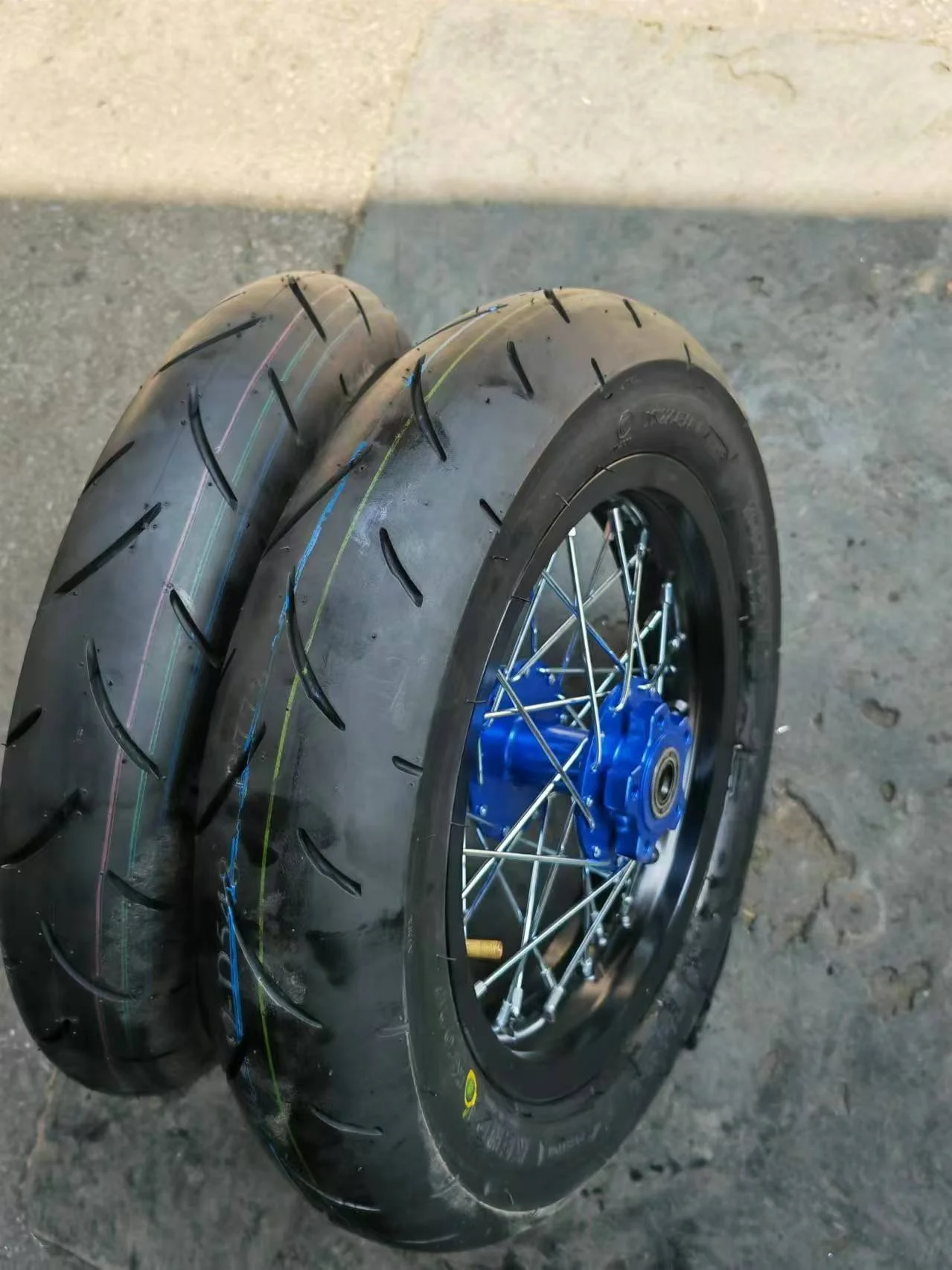 12-Inch Steel Wheel Rim Tire Set Plastic Brake Electric Off-Road Dirt ...