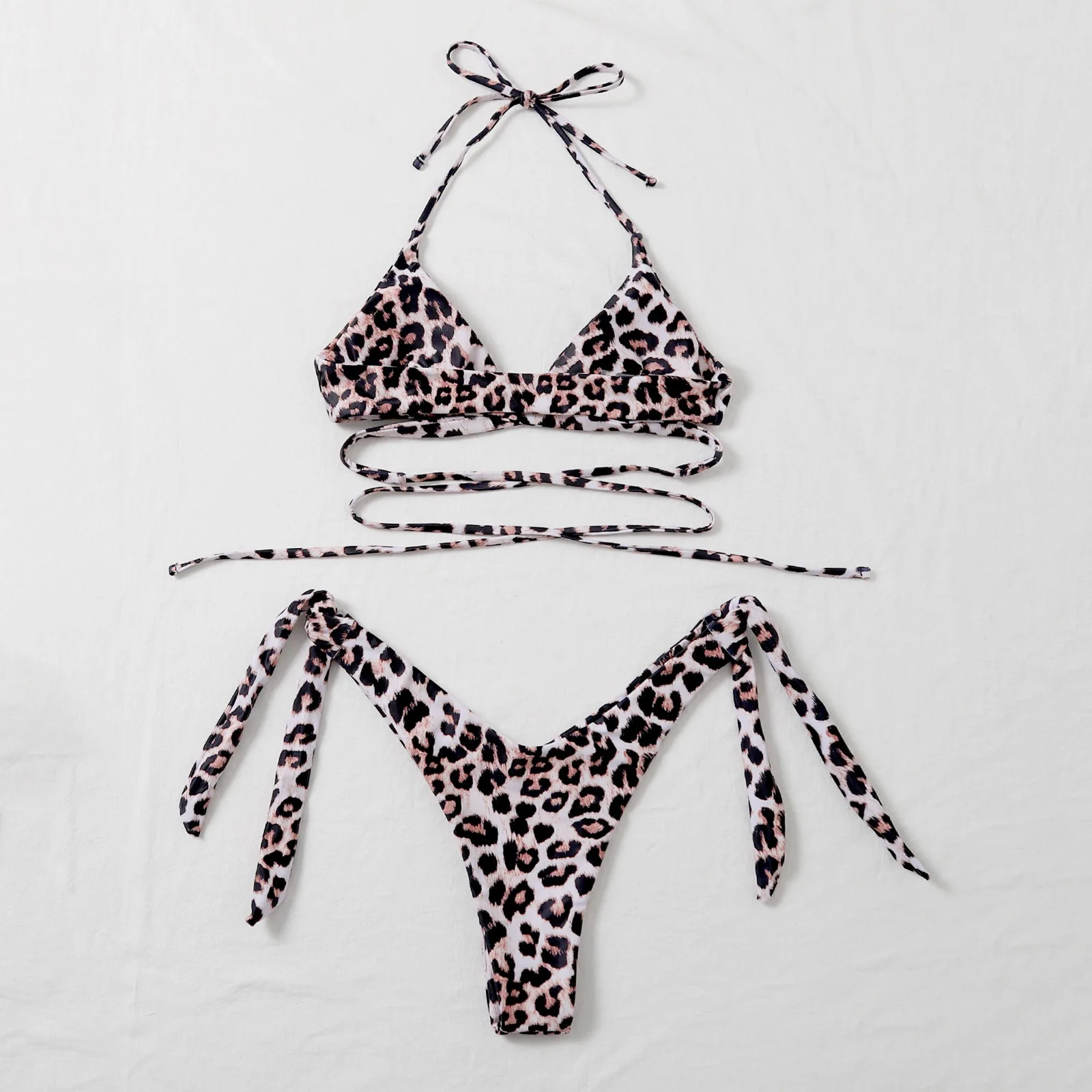 Mujers Hot Spring Beachwear - Leopard Print Swimsuits