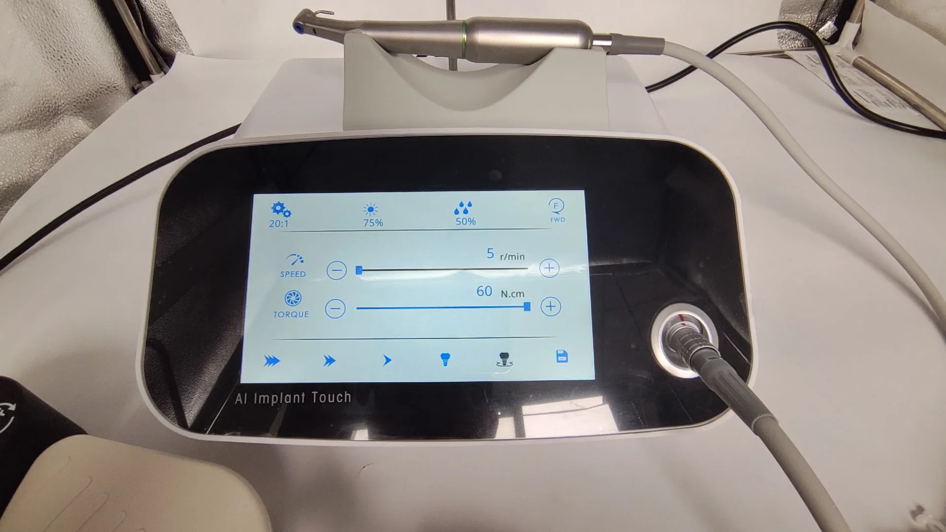 Surgical Implant Motor Machine Large Touch Screen Dental Implant Motor ...