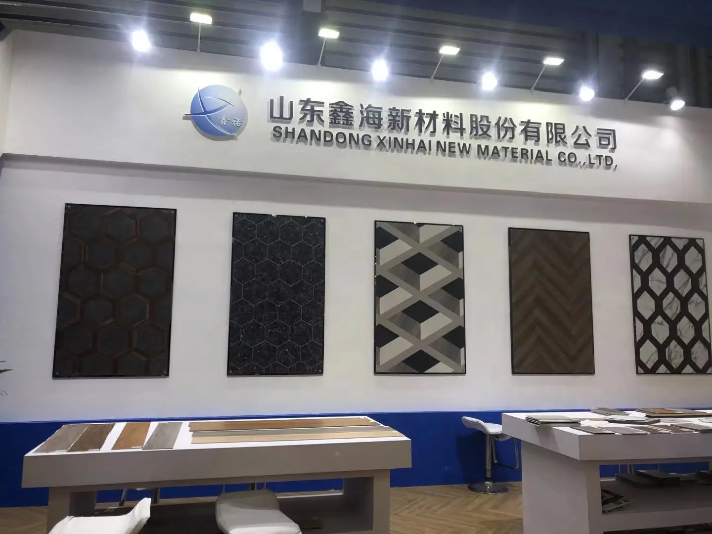 Uniclic Patent System Pvc Vinyl Floor Resilient Flooring Quick Click ...