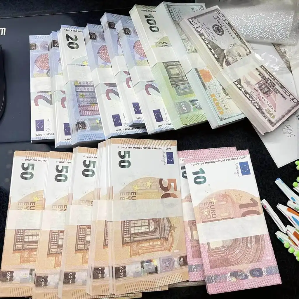 Prop Money for Party - Custom Euro-Geld for Fun & Decor