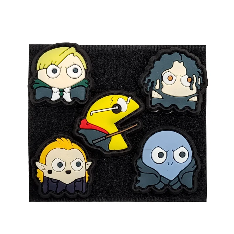 Cartoon Movie Doll Pvc Rubber Mini Emblem Drop Glue Logo With Hook ...