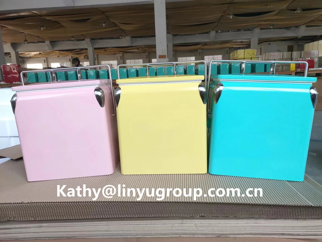 Vintage Cooler Box - Retro Ice Chest with Bottle Opener