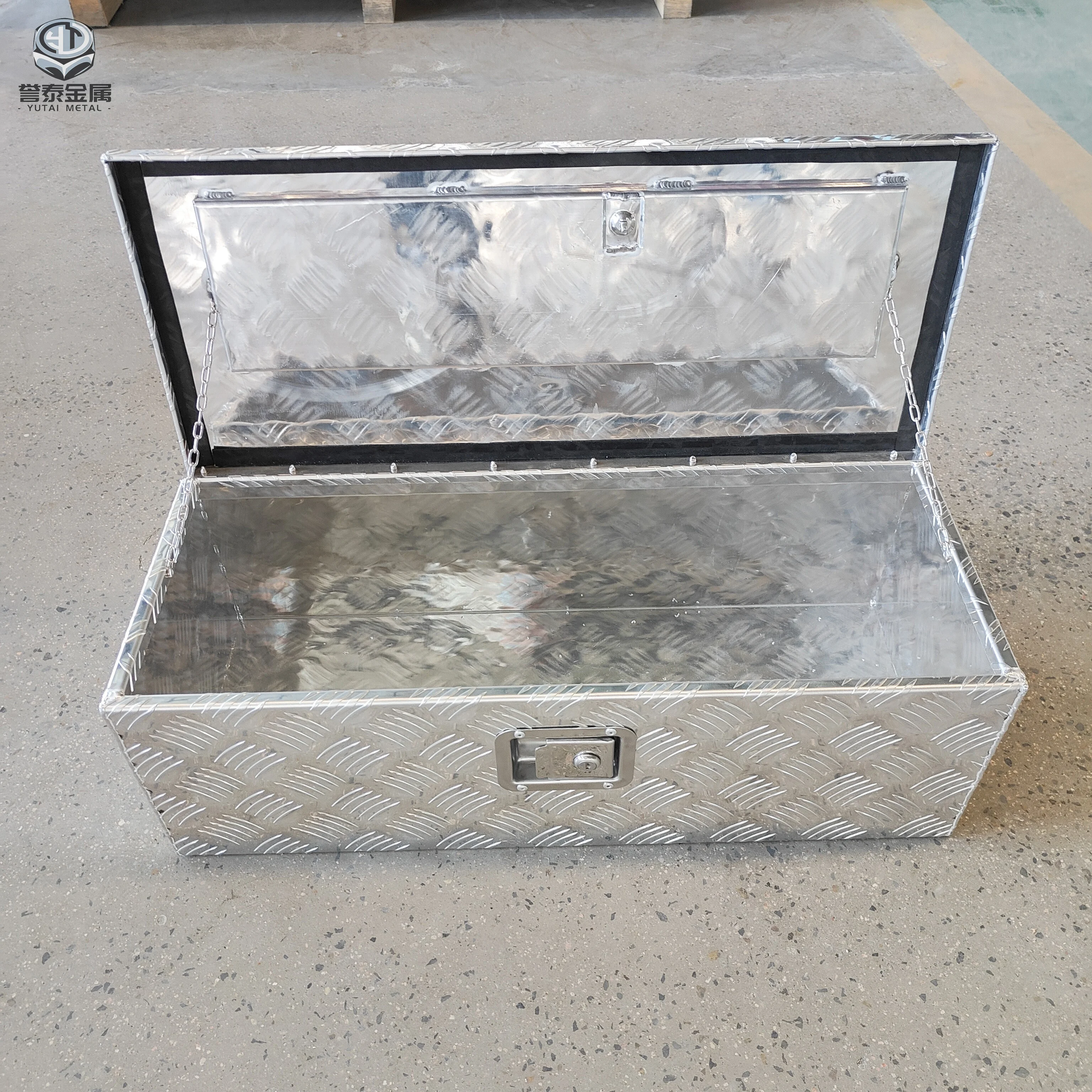 Aluminum Ute Truck Tool Box For Trailer And Pickup - Buy Toolbox truck ...