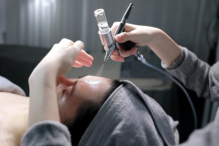 Oxygen Facial Equipment - KLS O2derm Oxygen Therapy Mask