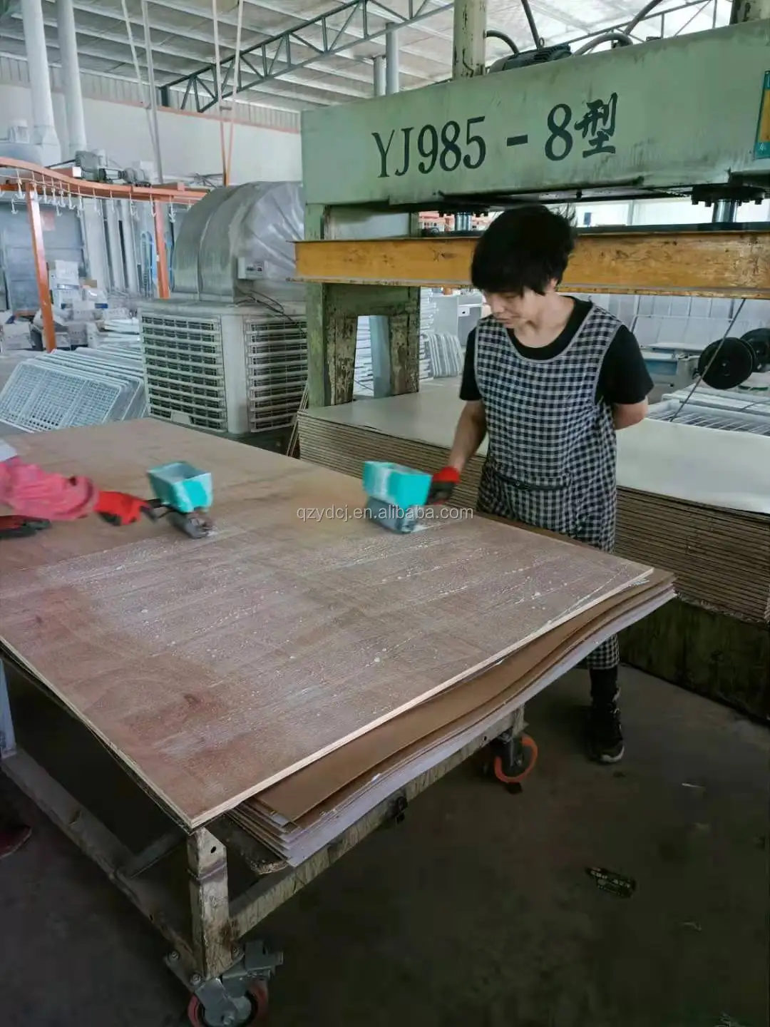 Industrial Sewing Cutting Tables Fabric Cutting Table For Cutting ...