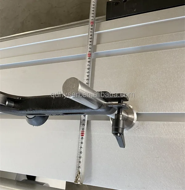 Sliding Table Panel Saw with Manual Pressure Feeder