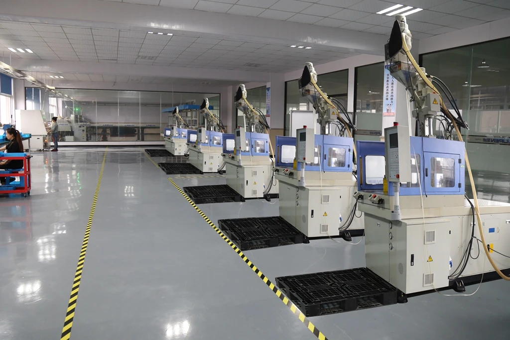 Factory Supplier New Brand High Pressure 35320-2b420 Fuel Pump For Kia ...