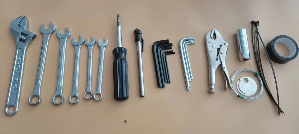 Motorcycle Repair Tool Kit Road-side Tool Roll Kit Set For Harley ...