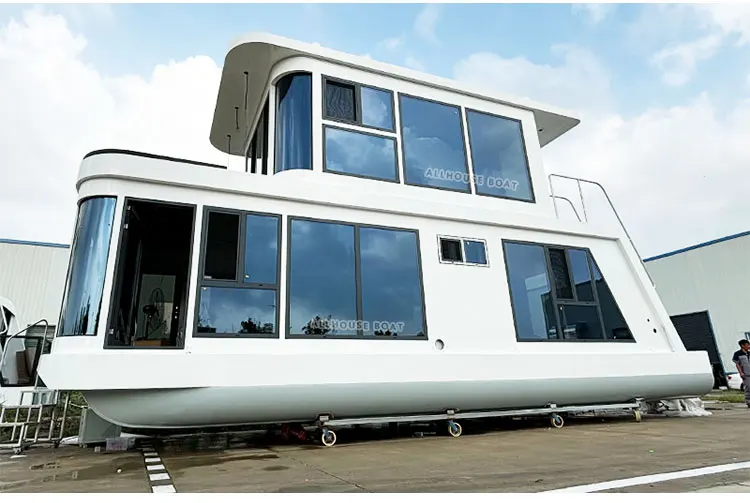Luxury Floating Houseboat - Customized Aluminium Water House