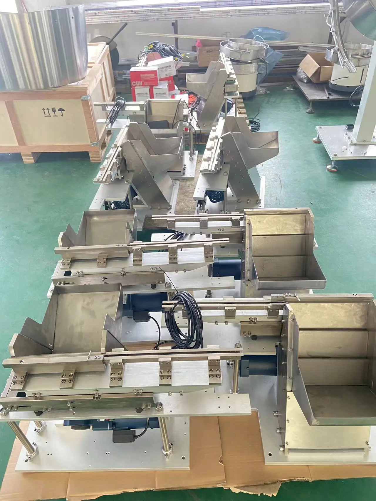 Automatic Mechanical Custom Reciprocating Step Feeder System - Buy Step ...