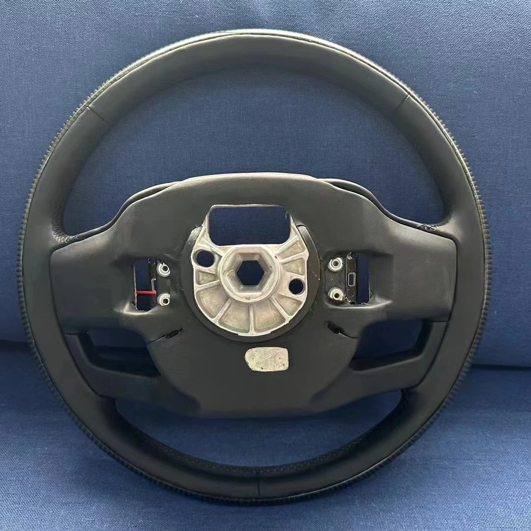 Custom L460 Carbon Fiber Steering Wheel for Range Rover 2024
